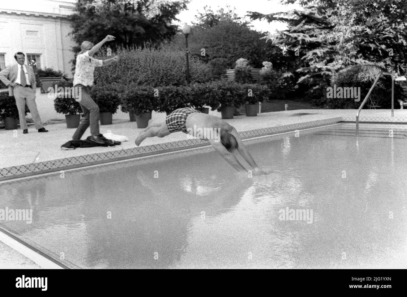 Susan Ford assists her father as he dives into the new White House ...