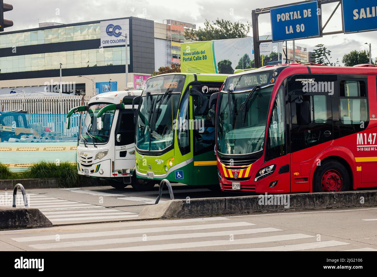 Transmilenio bus transit system hi-res stock photography and images - Alamy