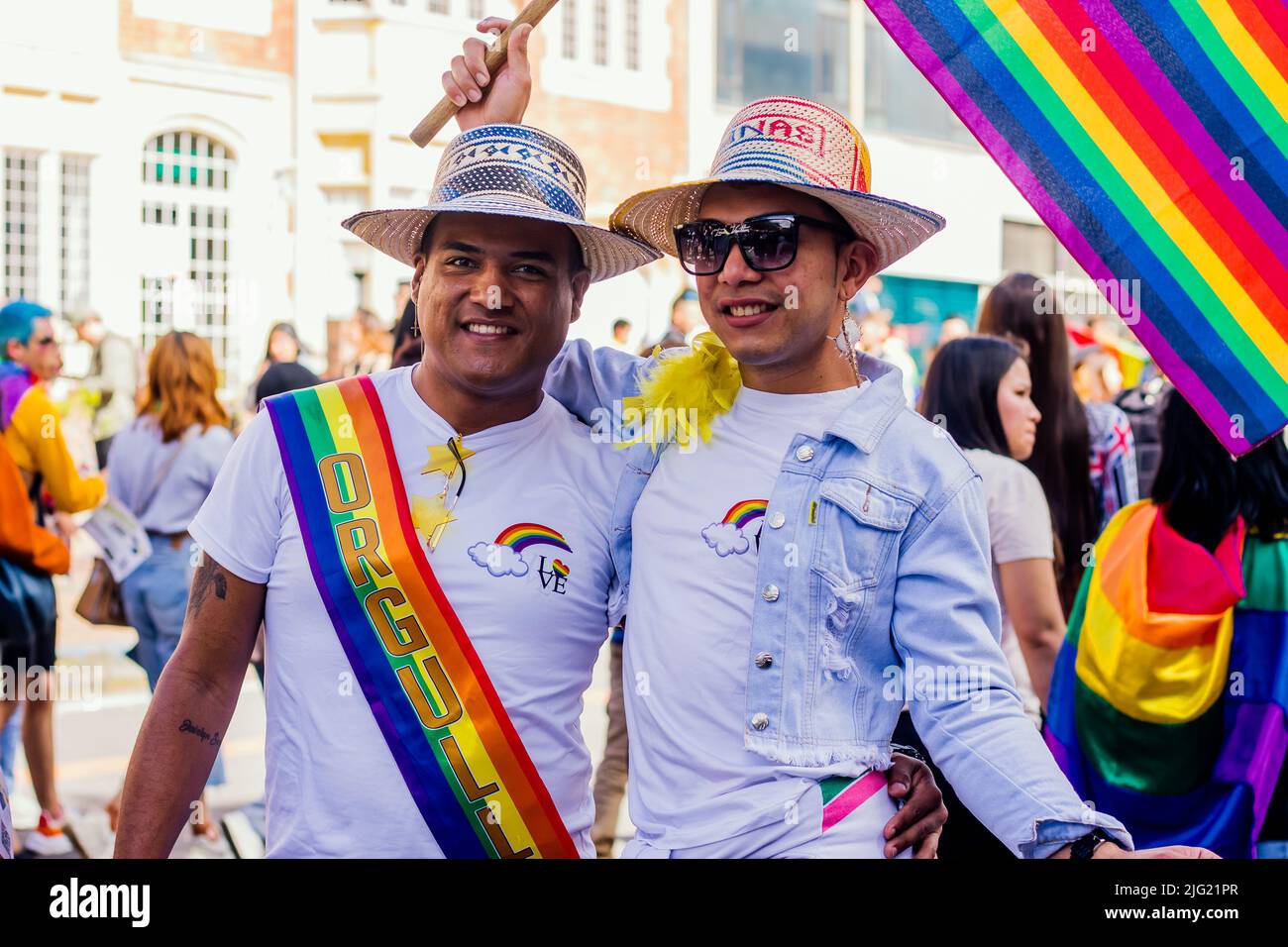 Mass attendance at the Bogotá LGBT March thousands of people attended ...