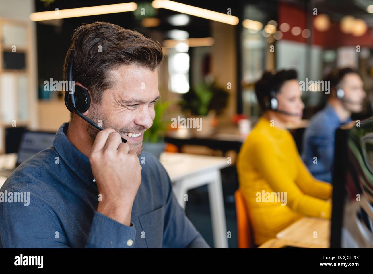 Talking through the computer hi-res stock photography and images - Alamy