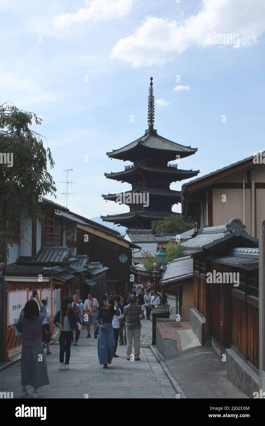 Japanese temple architecture hi-res stock photography and images - Alamy