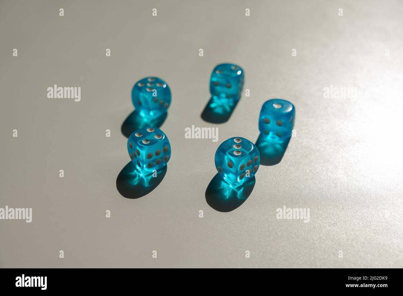 Plastic transparent dice cube hi-res stock photography and images - Alamy