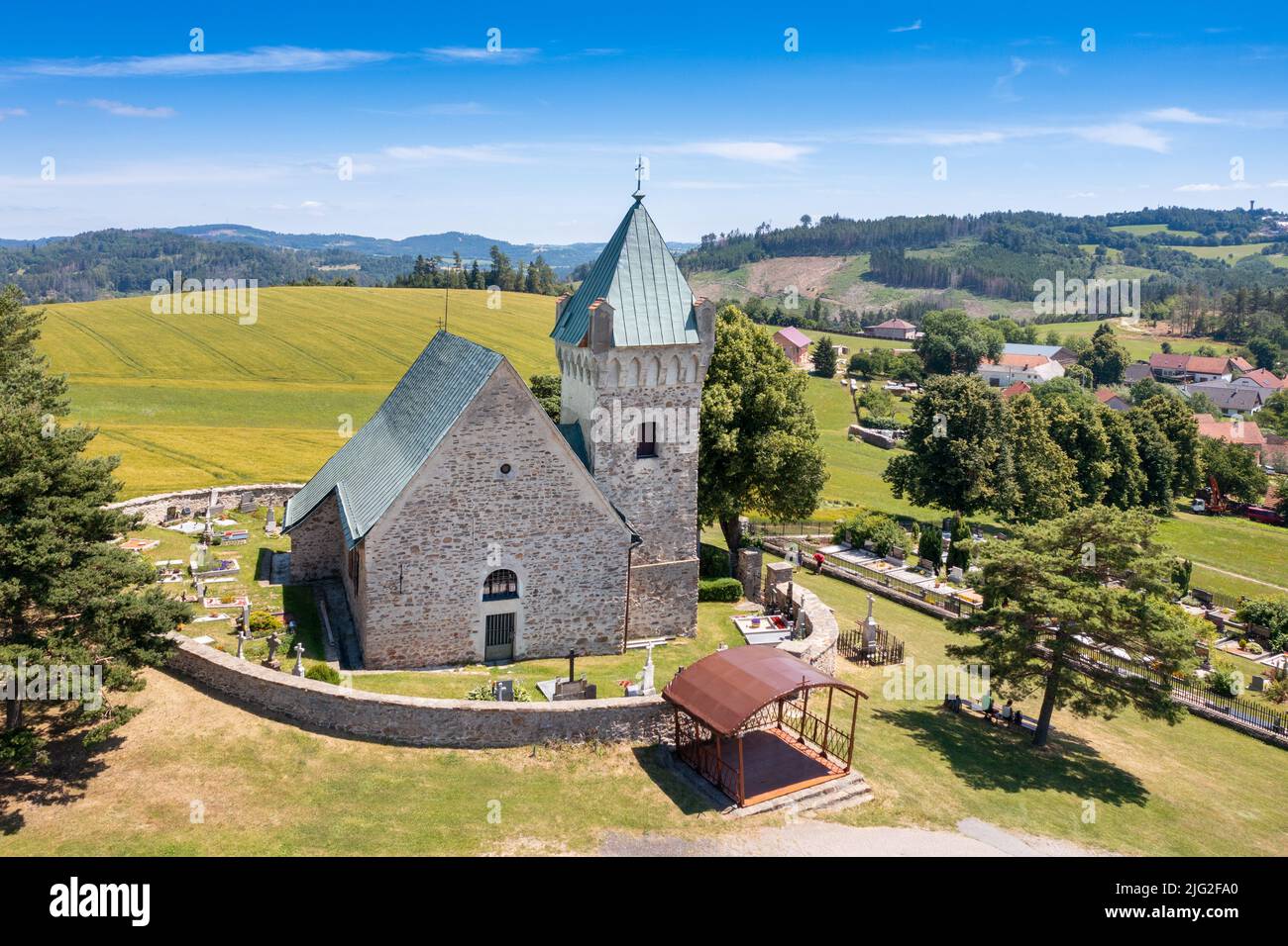 Kostel sv. Michaela, Bystřice nad Pernštejnem - Vítochov, Vysocina ...