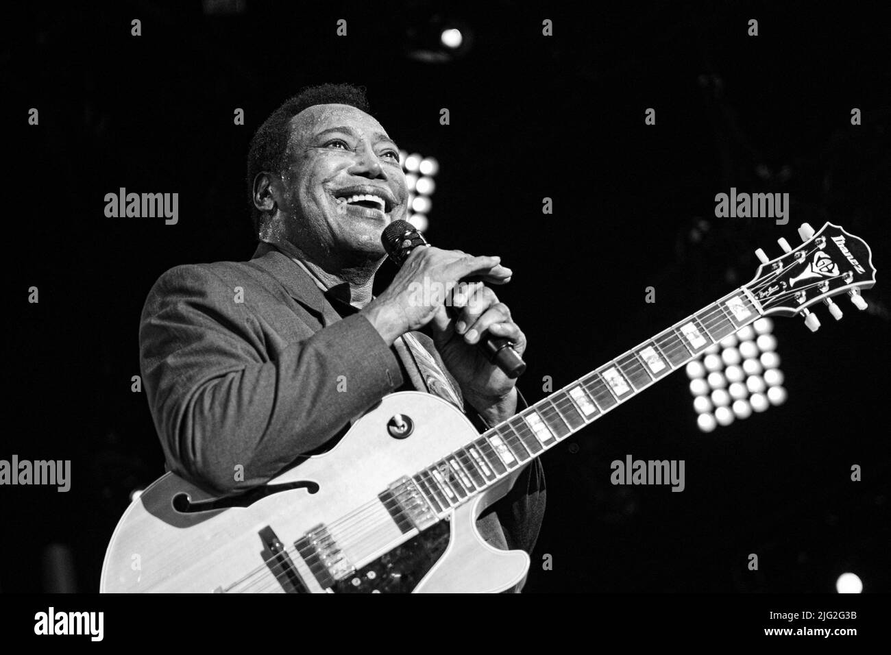 Jazz legend George Benson performs at Jazz A Juan festival on July 6 ...