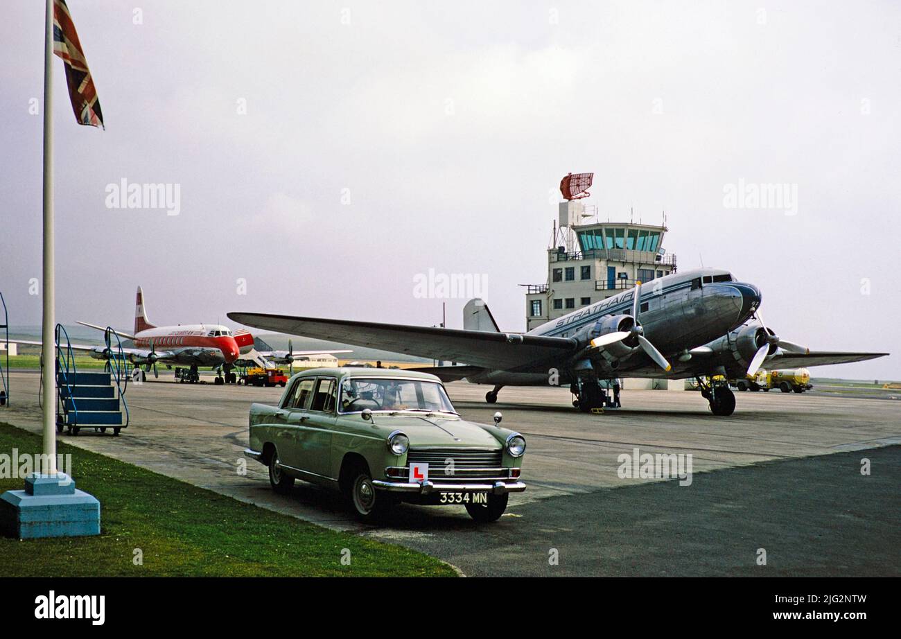 Morris oxford car hi-res stock photography and images - Alamy