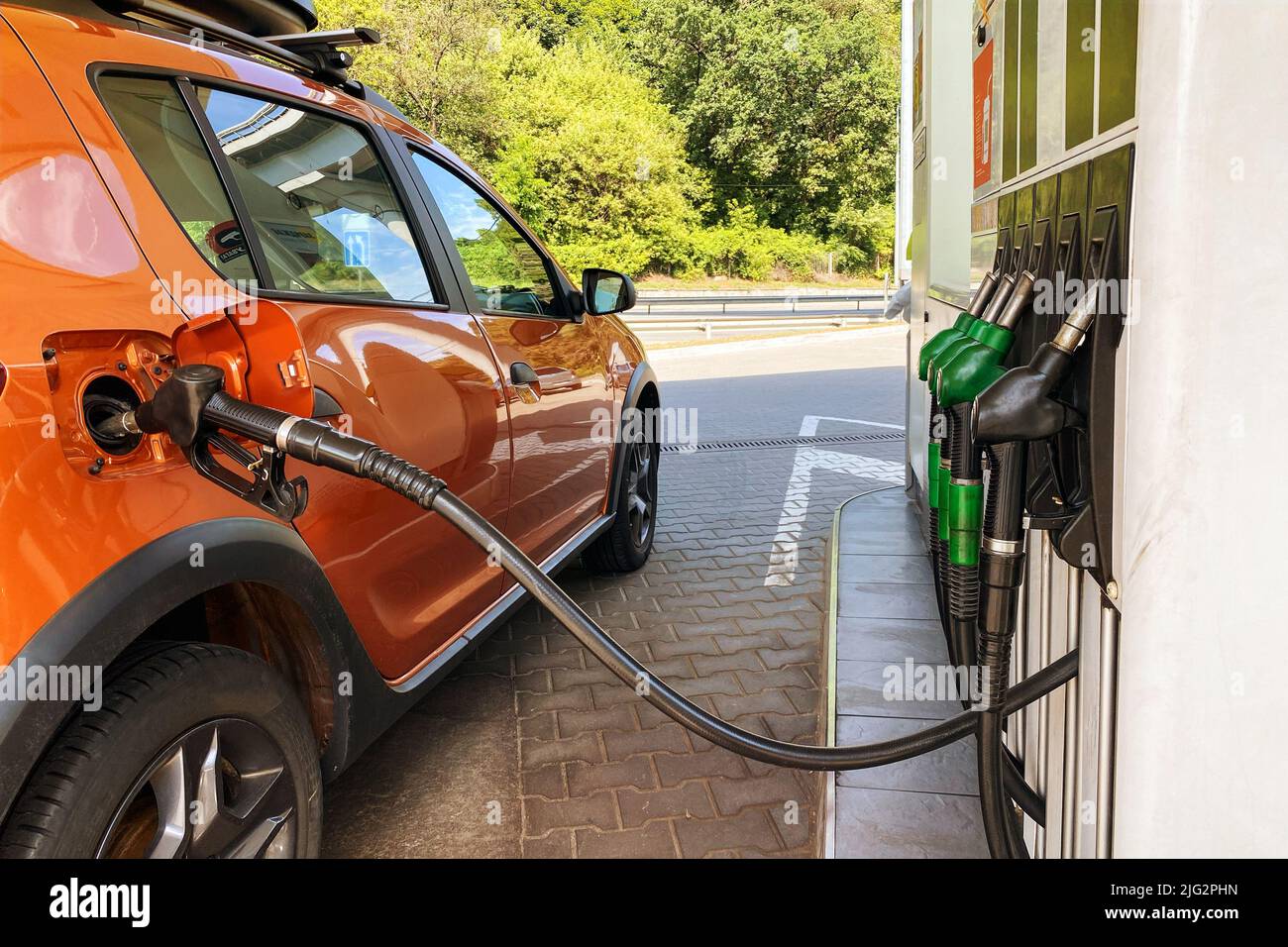 Fill with petrol hi-res stock photography and images - Alamy