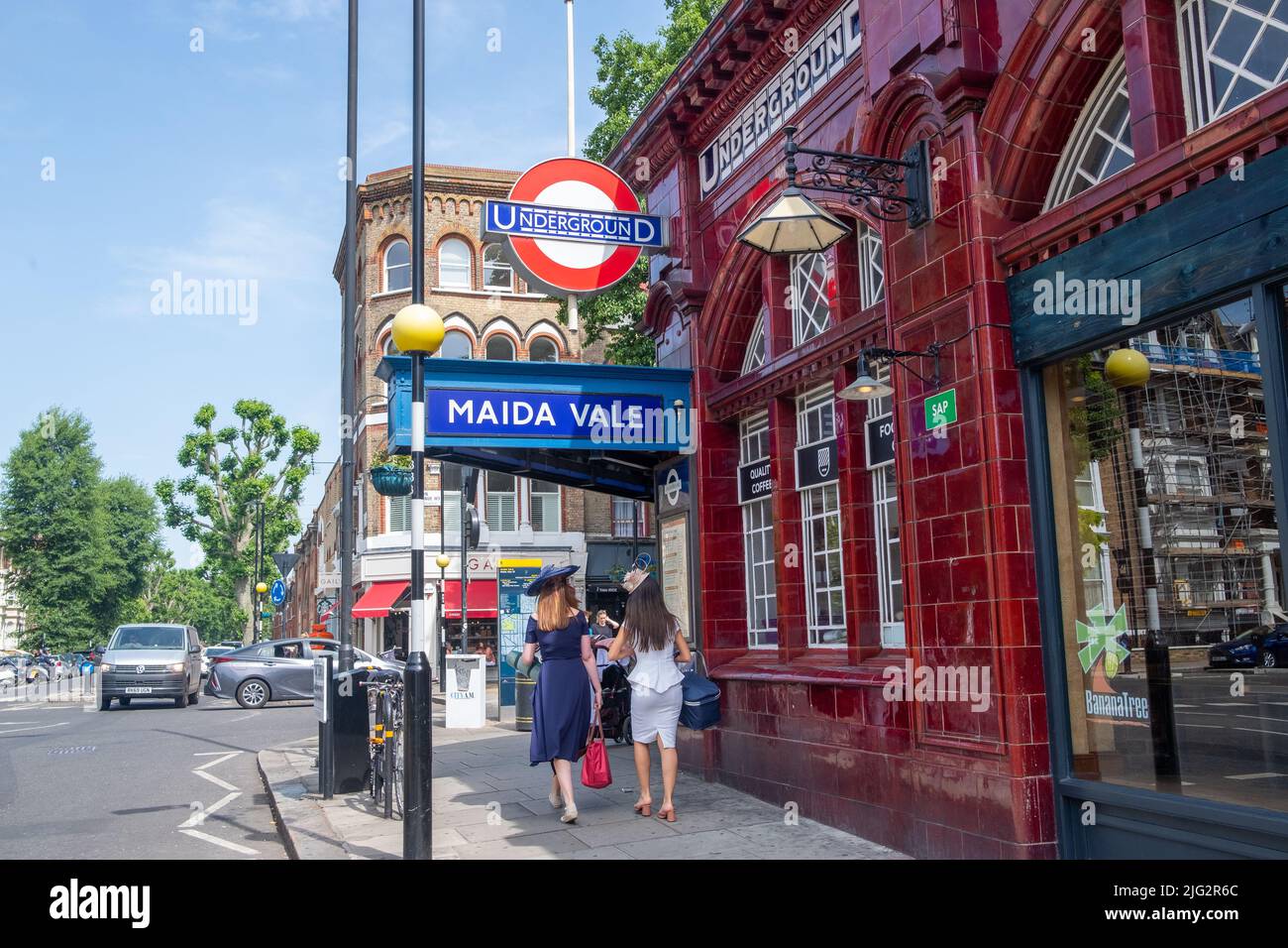 Bakerloo line underground station hi-res stock photography and images ...