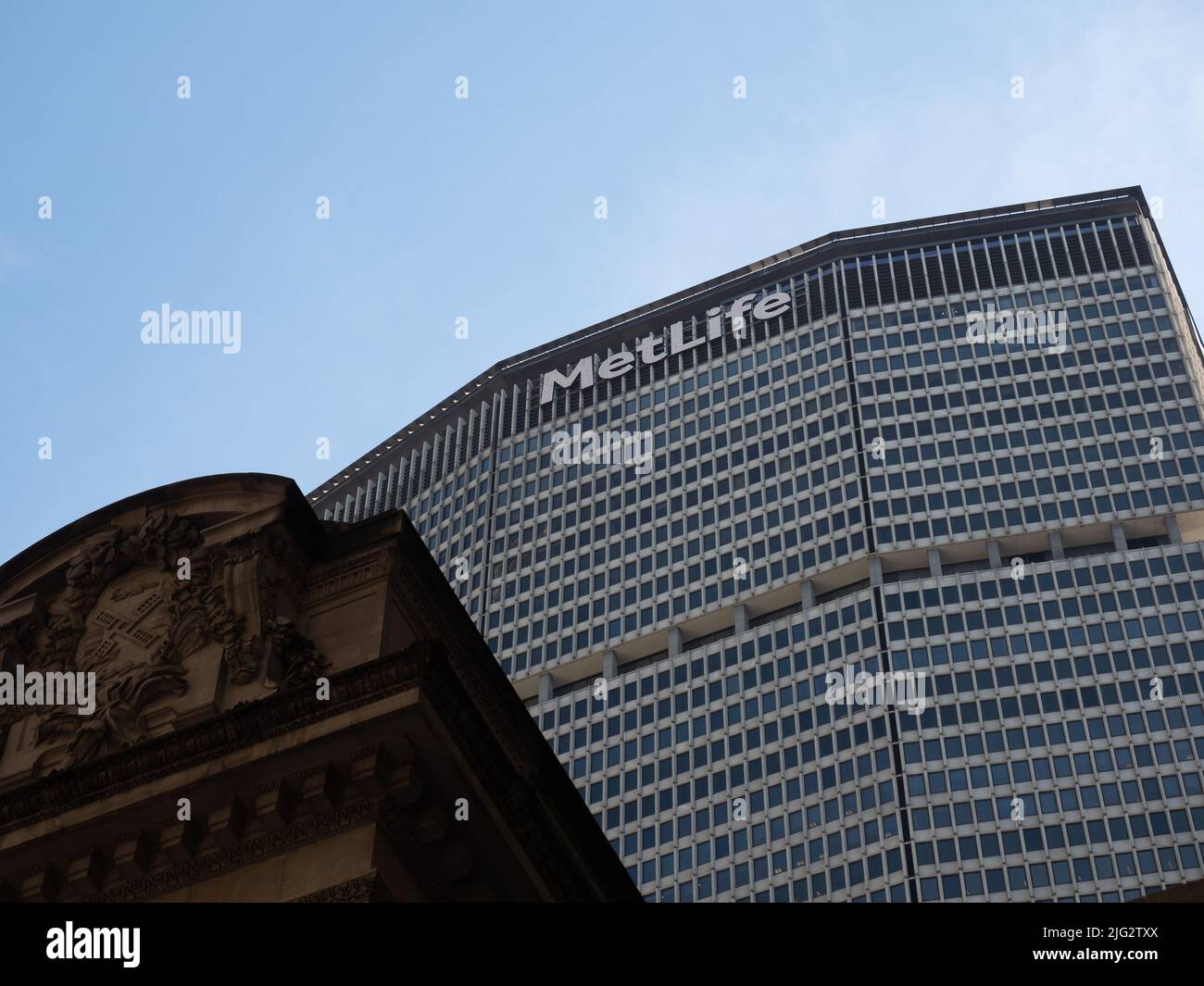 MetLife building and Grand Central Terminal Stock Photo - Alamy