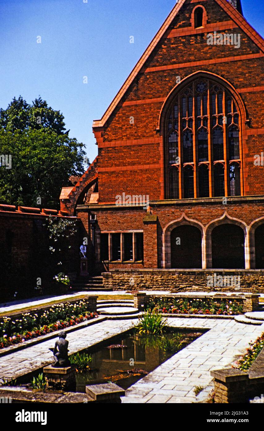 Eliza Baker Court, Girton College, University of Cambridge, Cambridge ...
