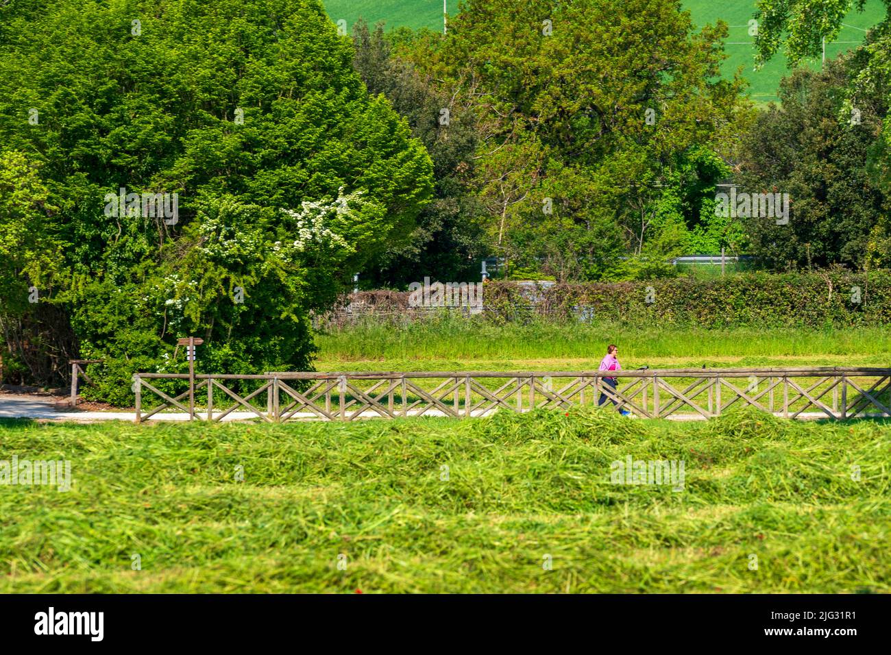 Abbadia di Fiastra Nature Reserve, Walking Through the Paths, Tolentino ...