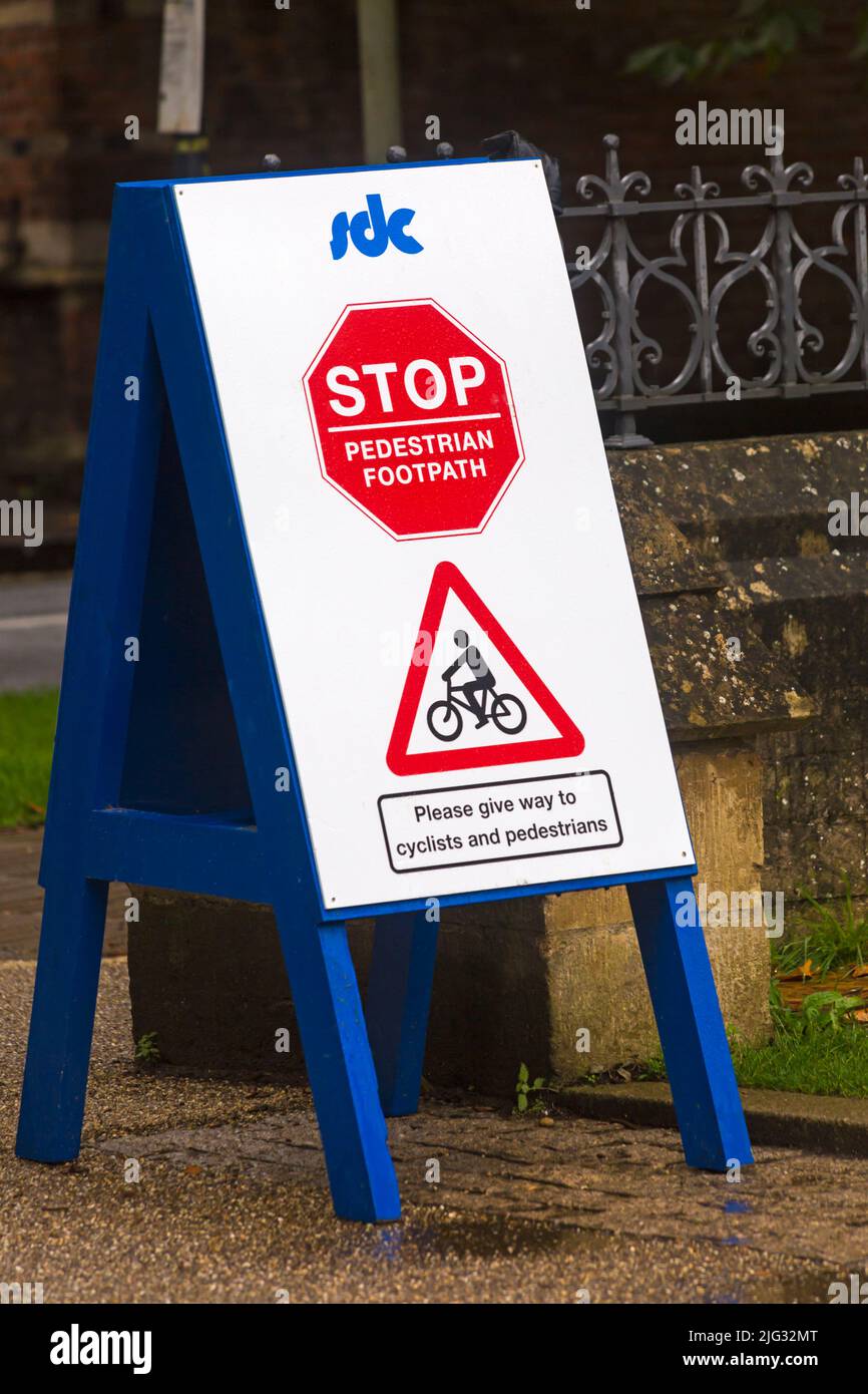 Stop pedestrian footpath please give way to cyclists and pedestrians ...