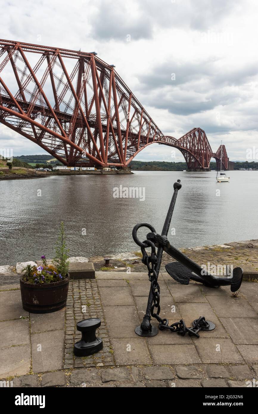 Forth Bridge from below, with Firth of Forth visible and clear sky ...
