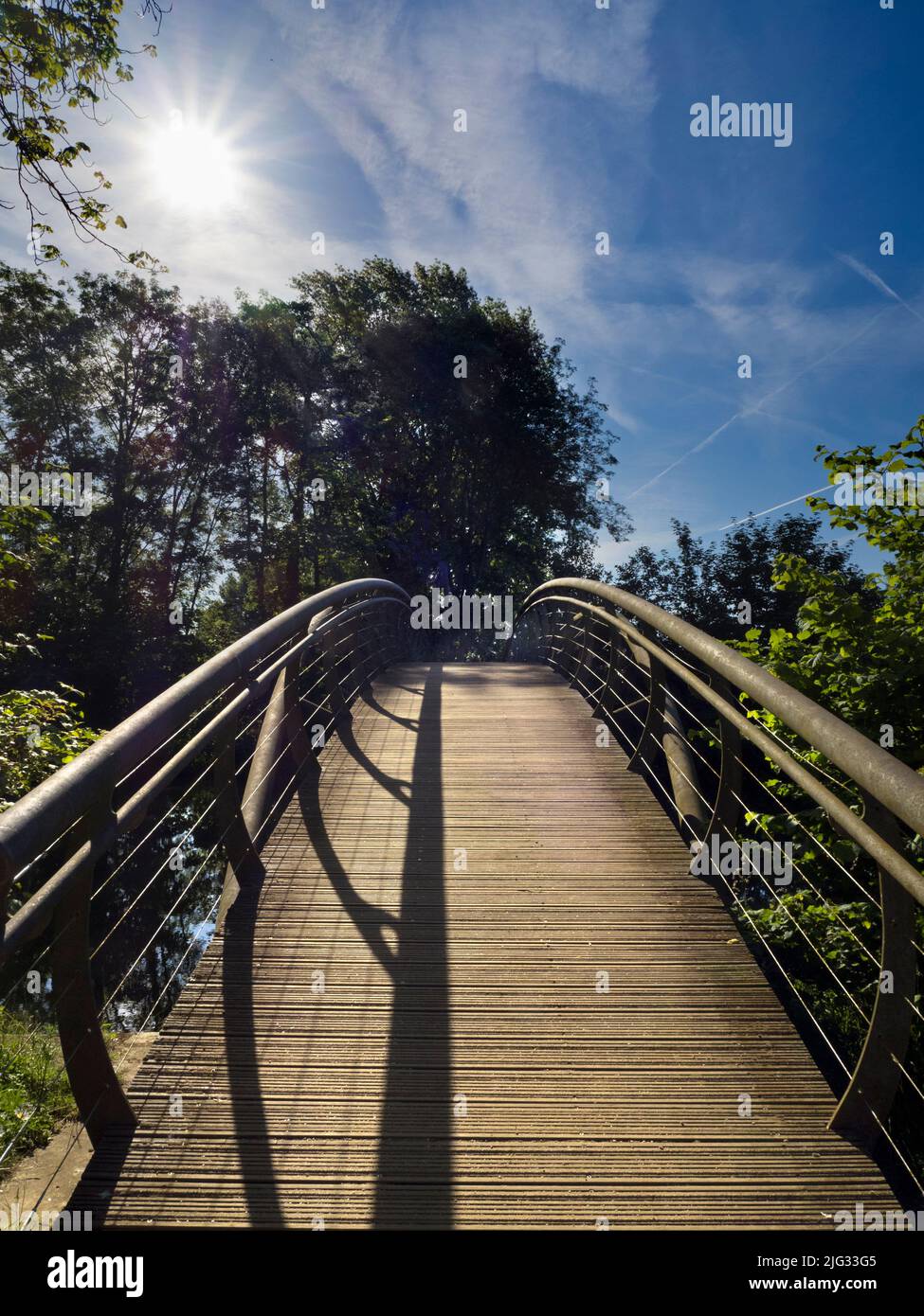 This tubular truss footbridge over the Cherwell River has only just ...