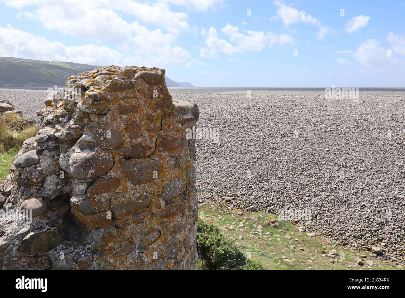 Pebbles on beach minehead hi-res stock photography and images - Alamy