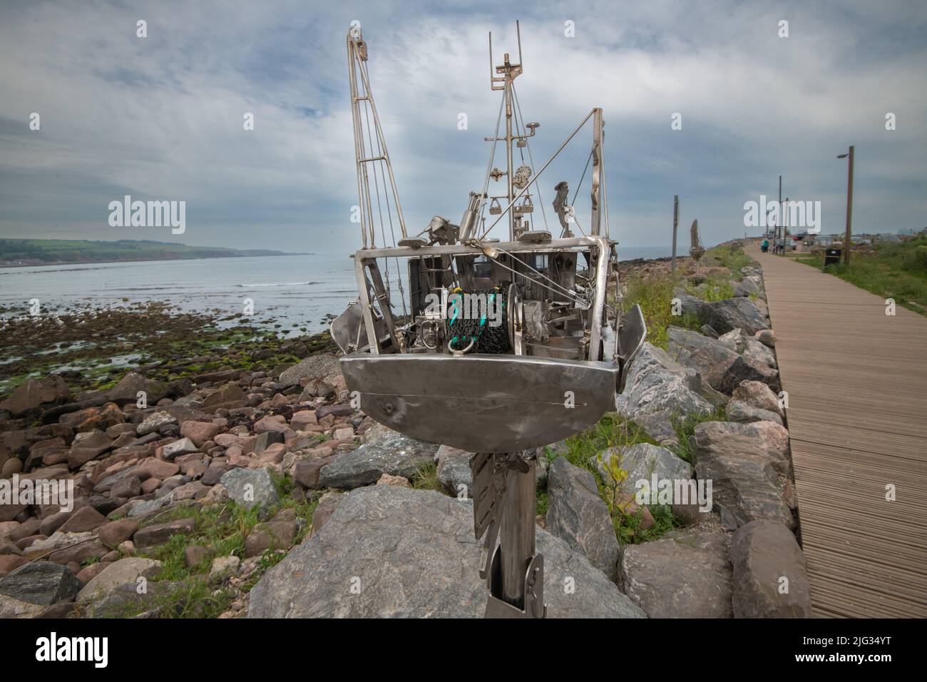 Stonehaven Bay boardwalk sculpture Stock Photo - Alamy