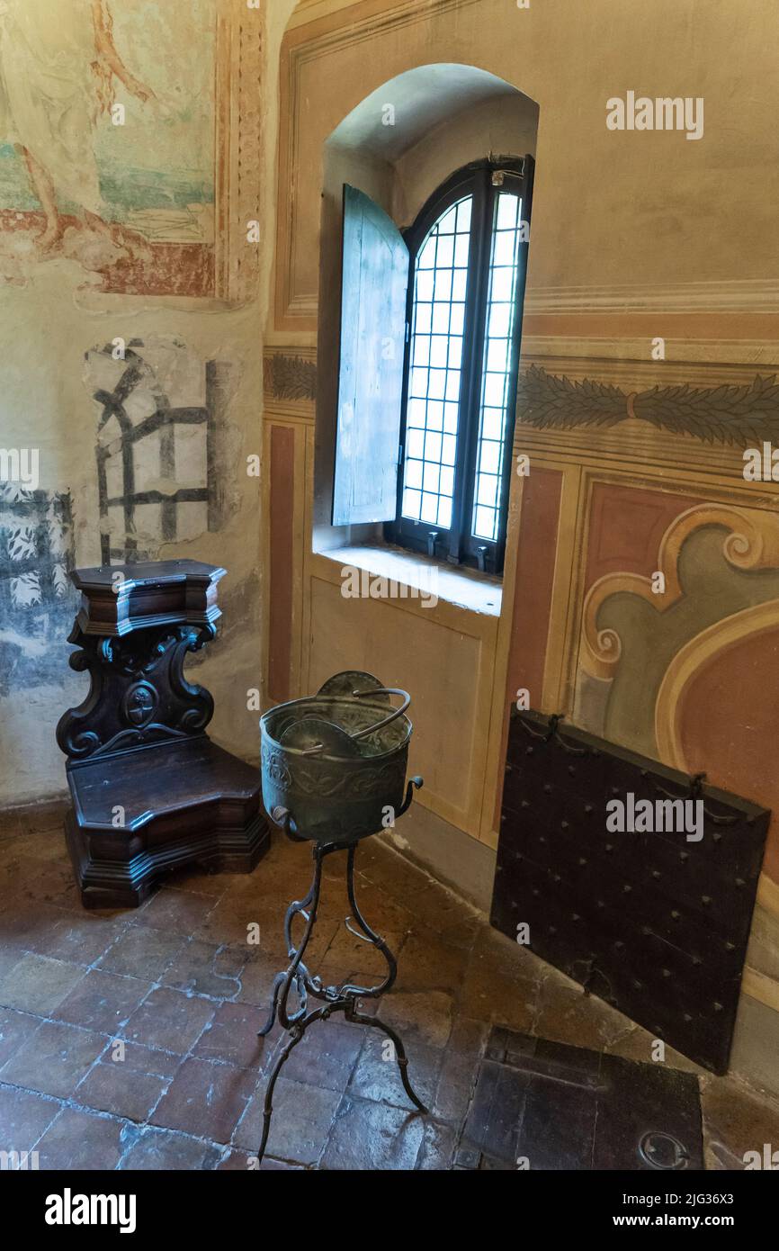 Gradara Castle, Interior, Marche, Italy, Europe Stock Photo - Alamy