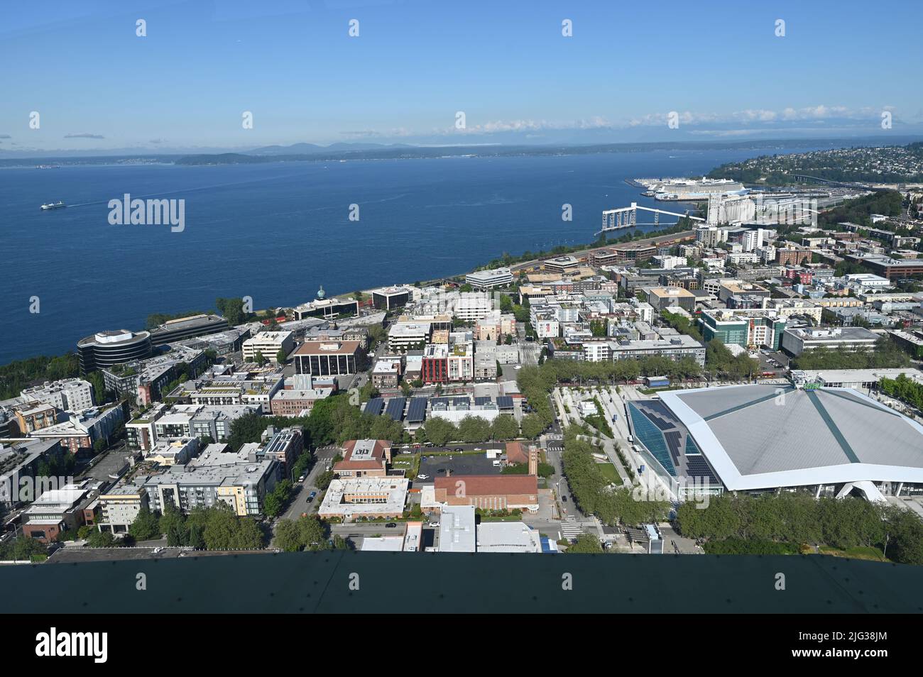 Views of Seattle from the Space Needle Stock Photo - Alamy