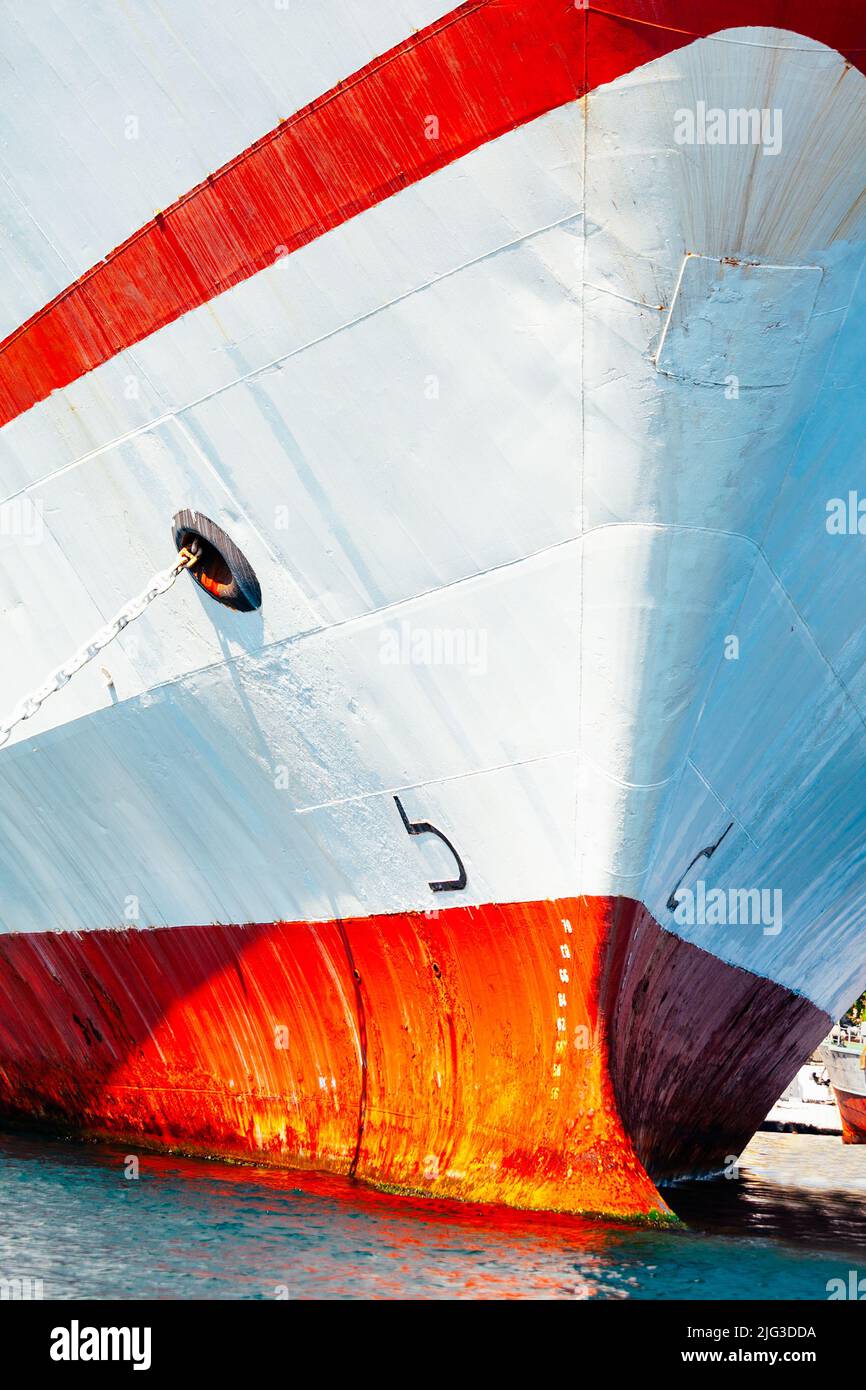 Vessel depth to keel hi-res stock photography and images - Alamy