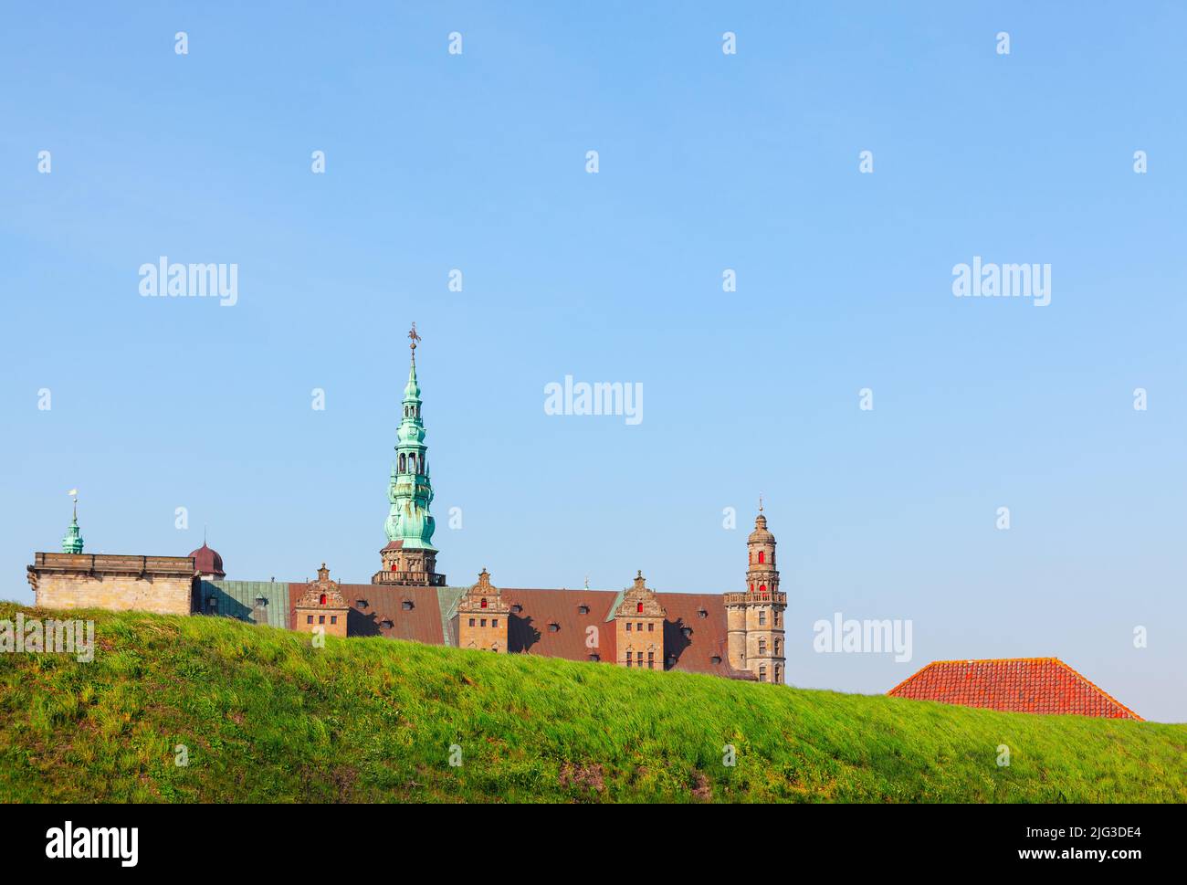 Castle with natural fortifications . Kronborg Slot 16th-century castle ...
