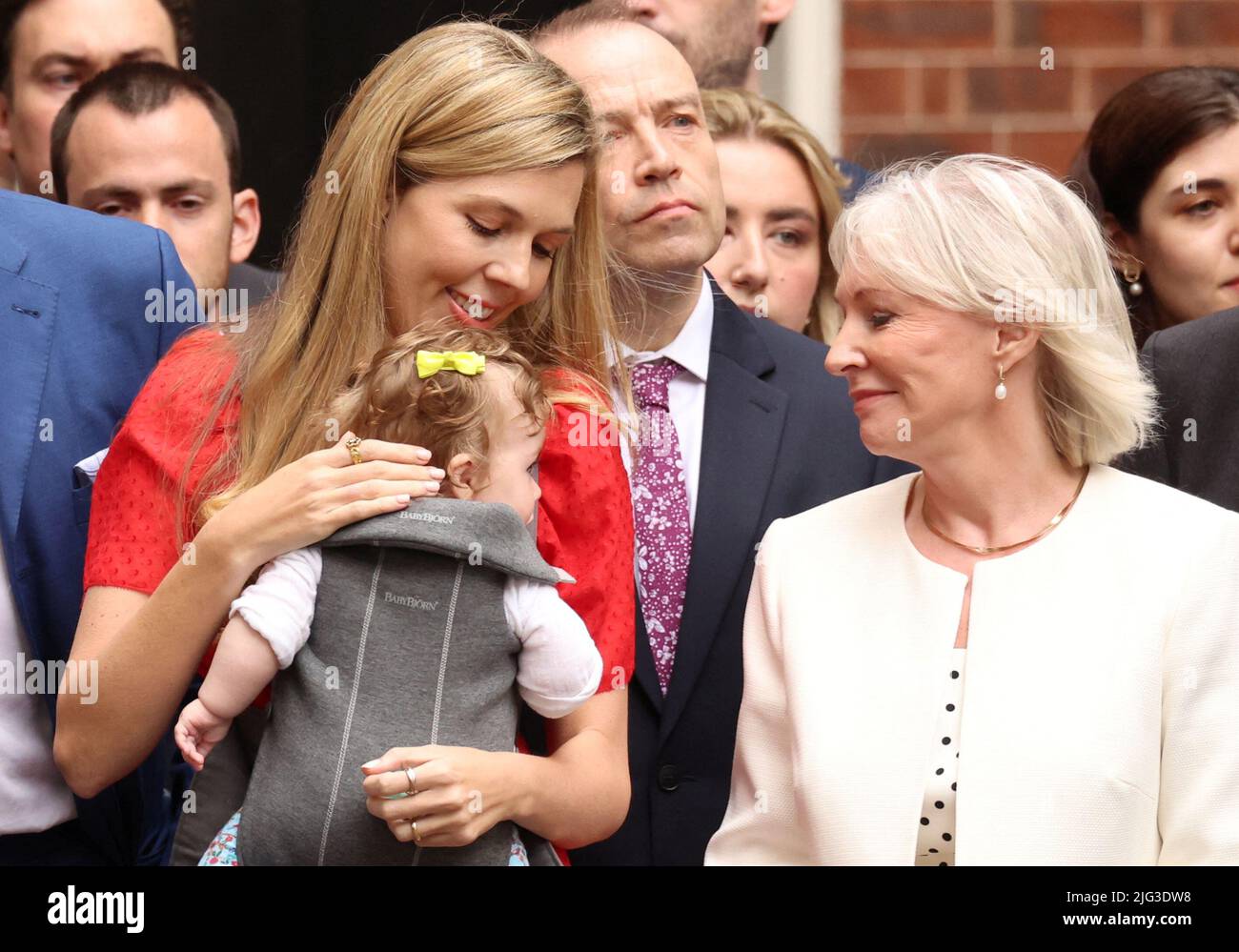 Carrie johnson nadine dorries hi-res stock photography and images - Alamy