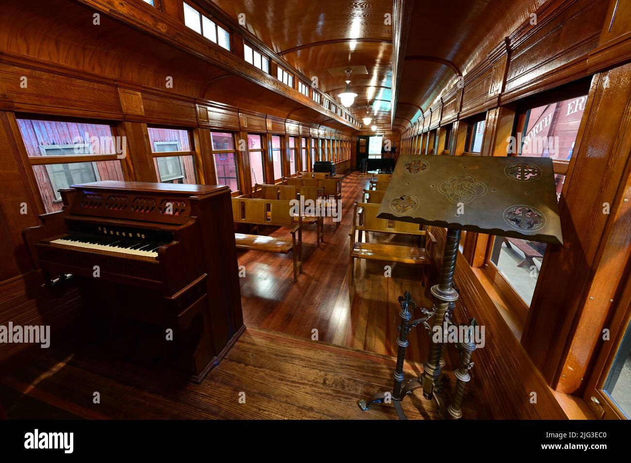"Messenger of Peace" 5th Chapel car Stock Photo - Alamy