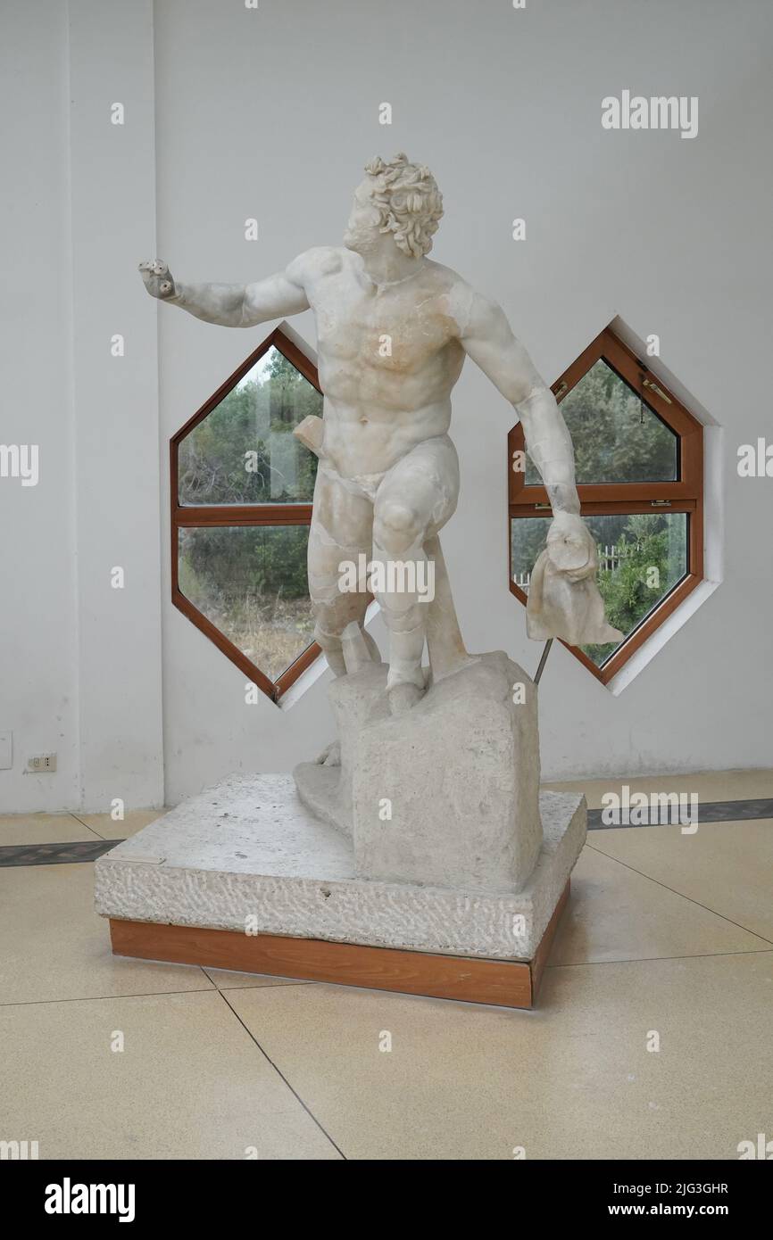 Sperlonga museum hi-res stock photography and images - Alamy