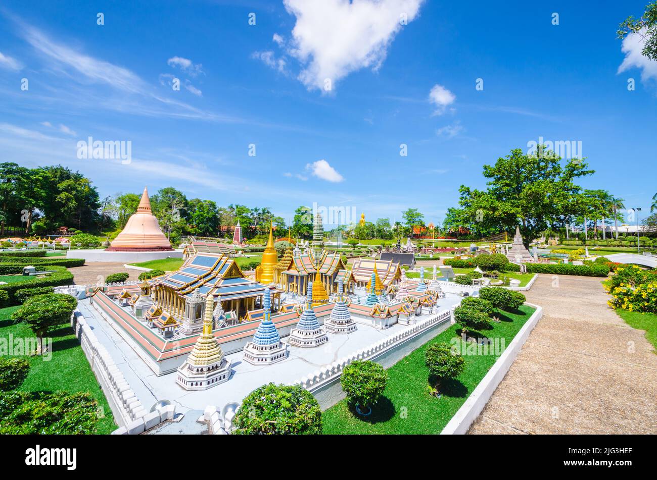 Mini buddha temple hi-res stock photography and images - Alamy