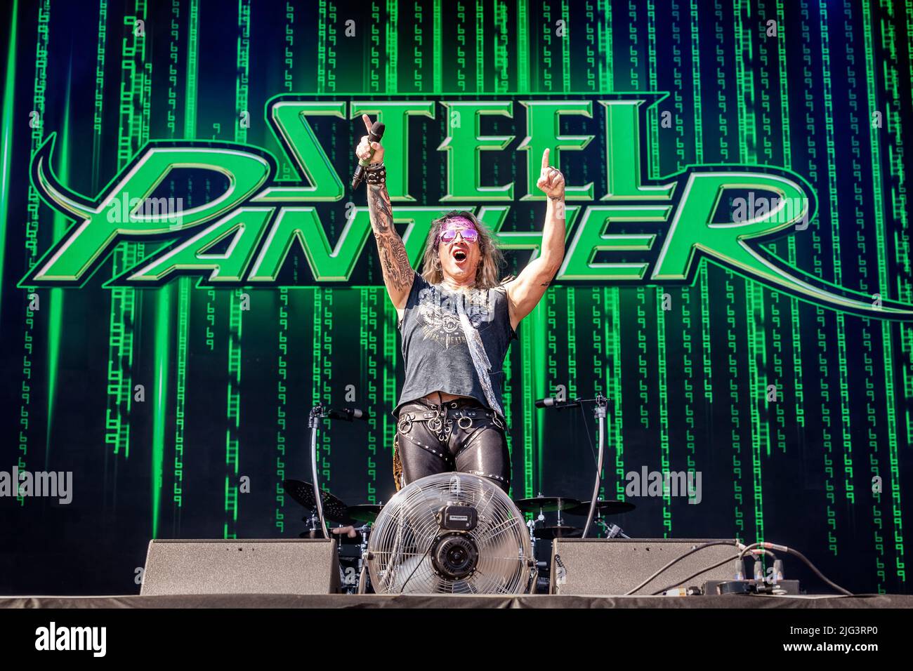 Michael starr singer hi-res stock photography and images - Alamy