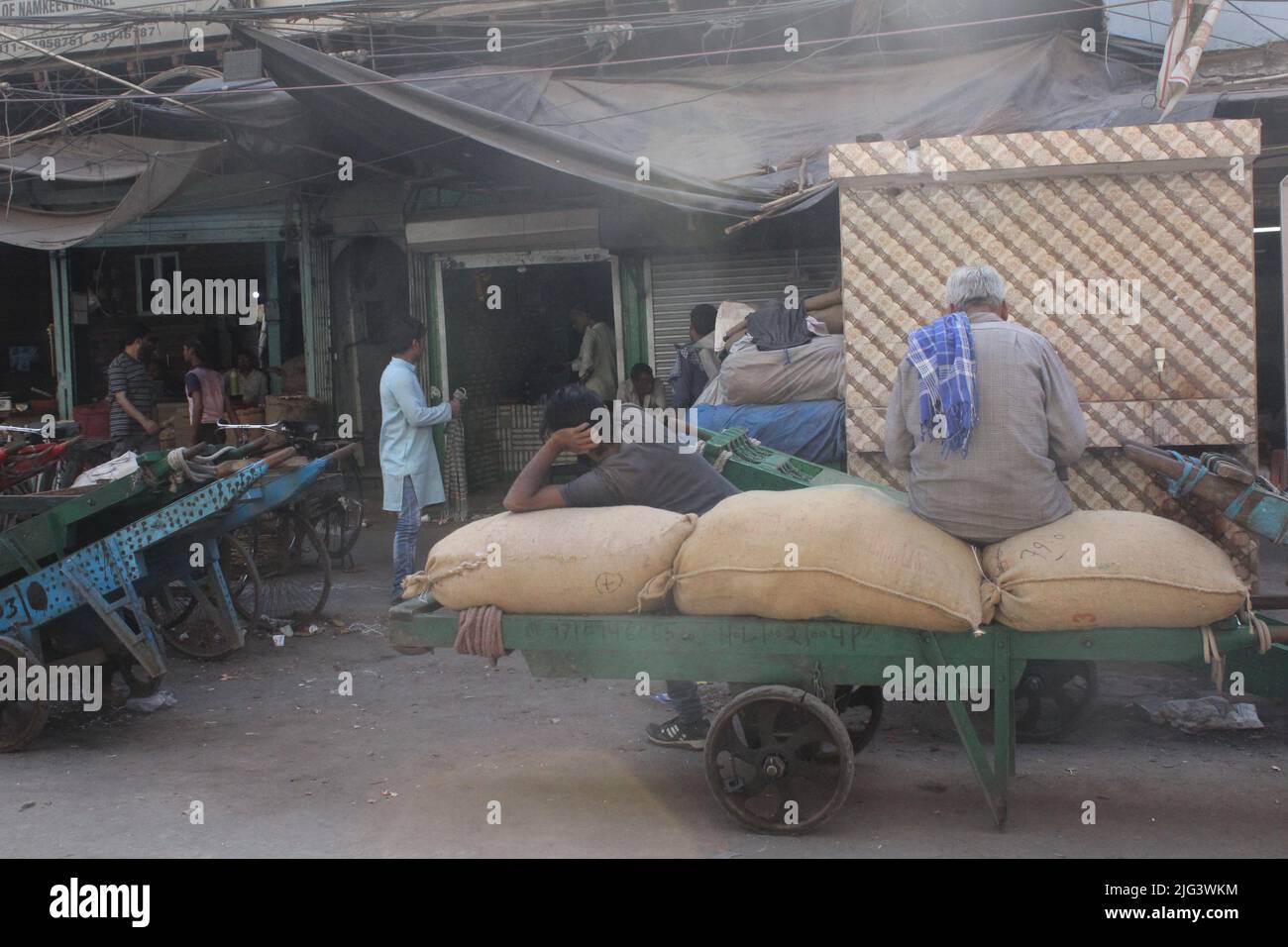 Glimpses of Old Delhi, Chawri Bazaar Stock Photo - Alamy