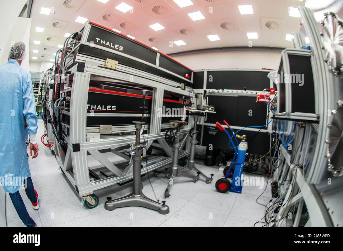 Munich, Bavaria, Germany. 7th July, 2022. Inside the CALA laser labs at ...