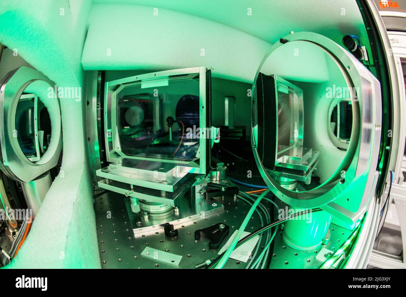 Munich, Bavaria, Germany. 7th July, 2022. Inside the CALA laser labs at ...