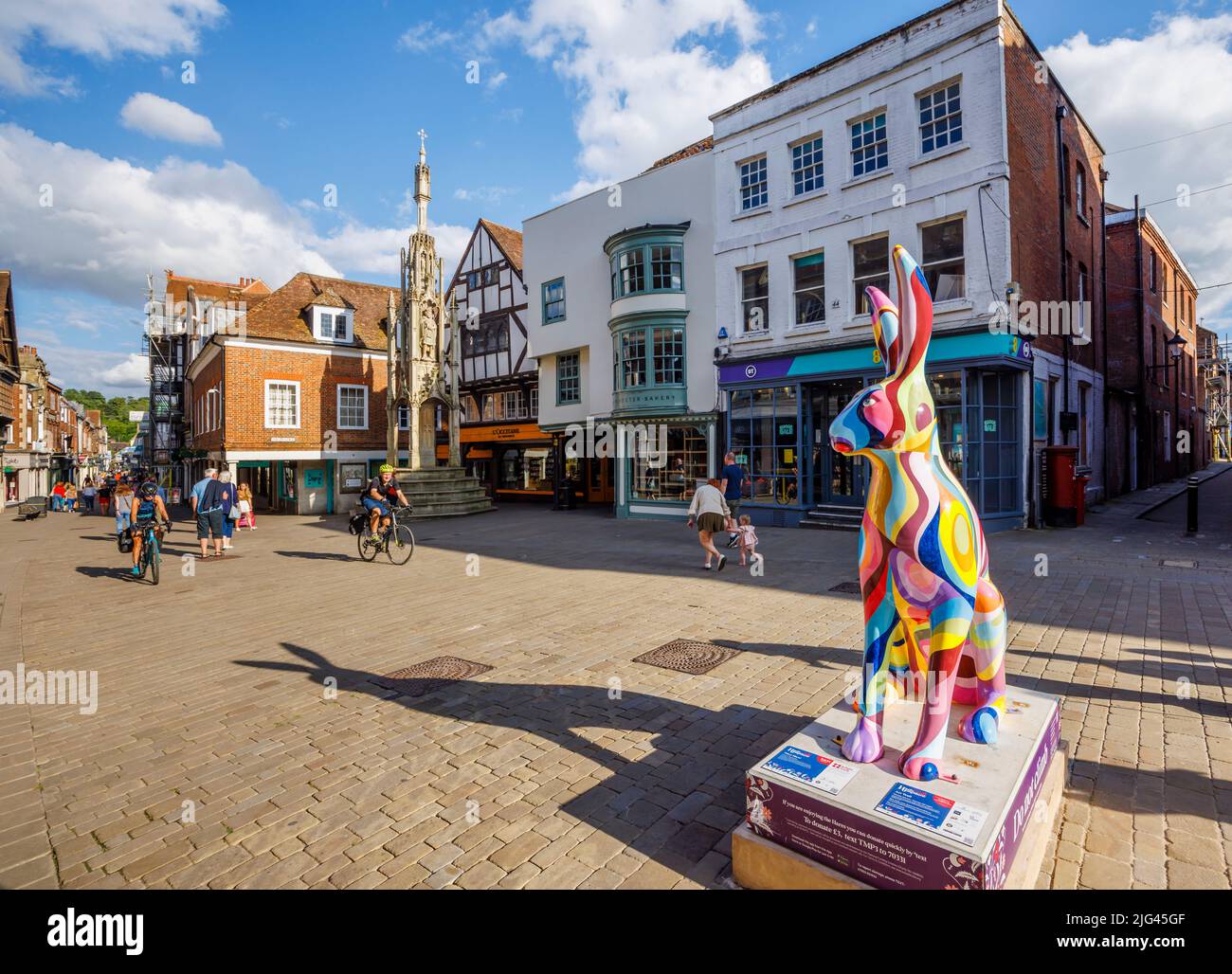 'Wavy Hare!,' a sculpture by Amy Bourbon in the Hares of Hampshire ...
