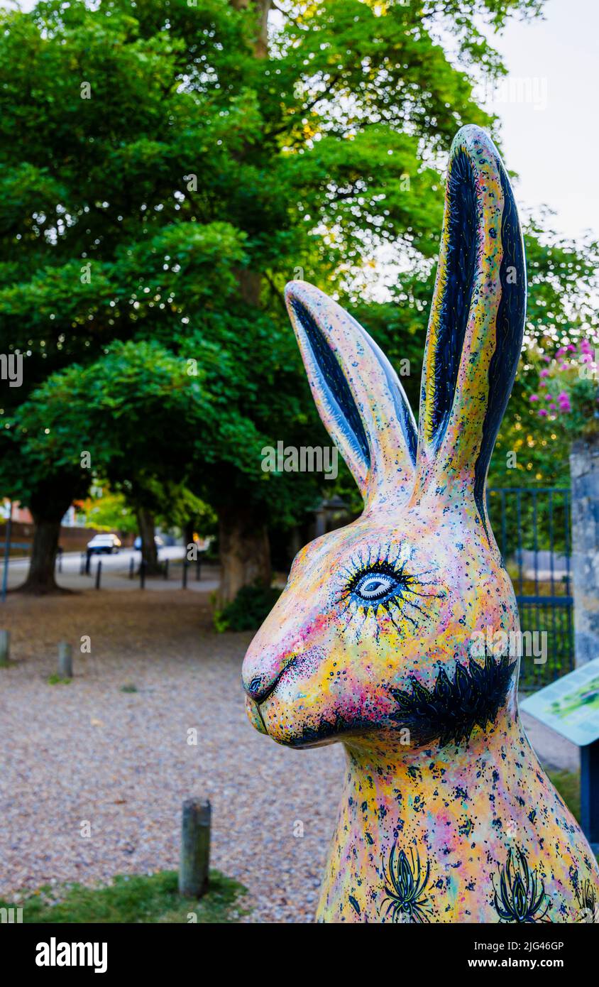 'Hartley Hare', a sculpture by Jacky Purtill in the Hares of Hampshire ...