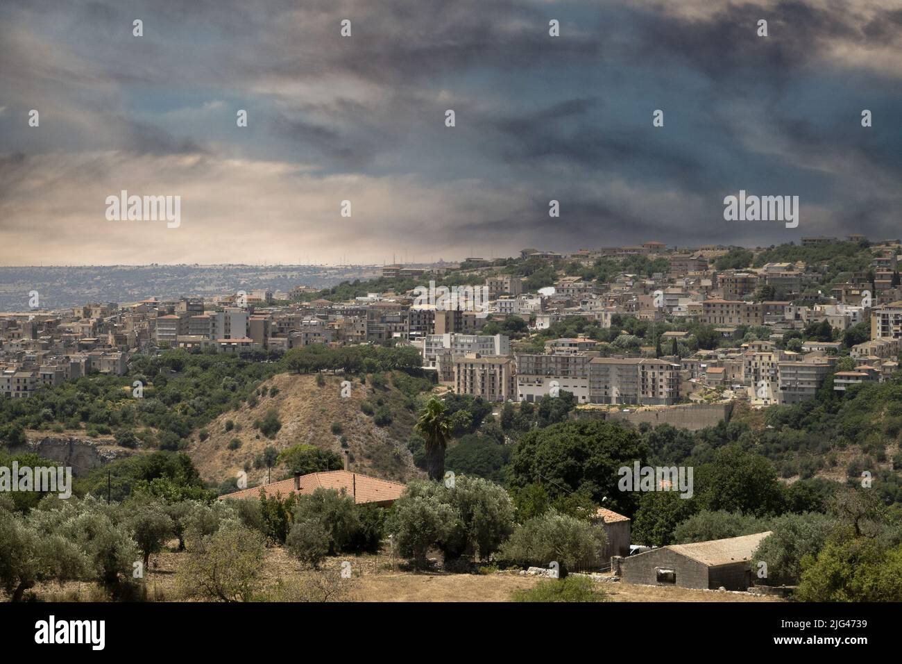 Modica sicily village cityscape hi-res stock photography and images - Alamy