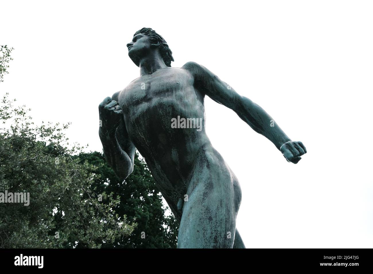 Greek runner sculpture hi-res stock photography and images - Alamy