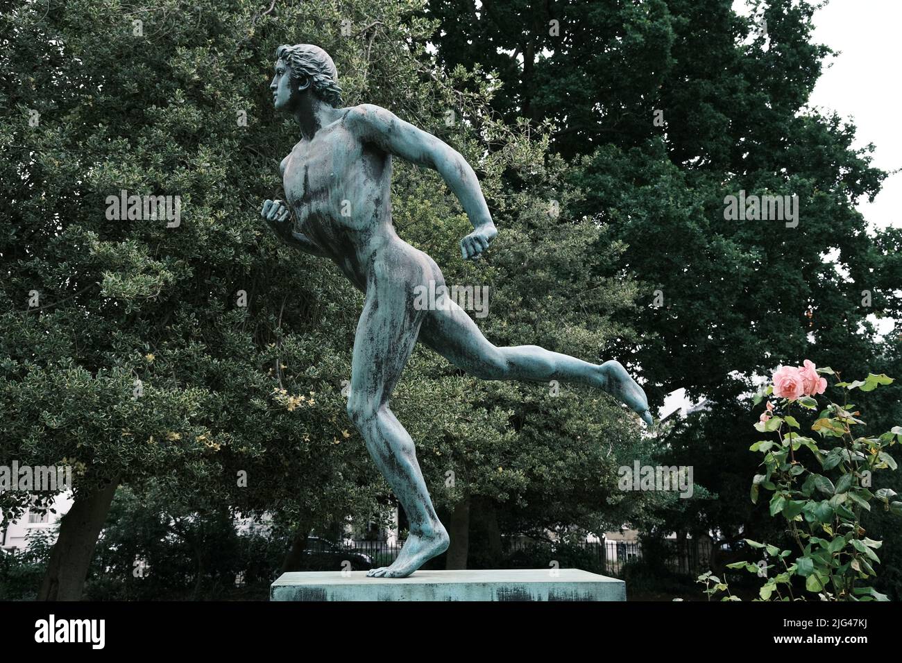Greek runner sculpture hi-res stock photography and images - Alamy