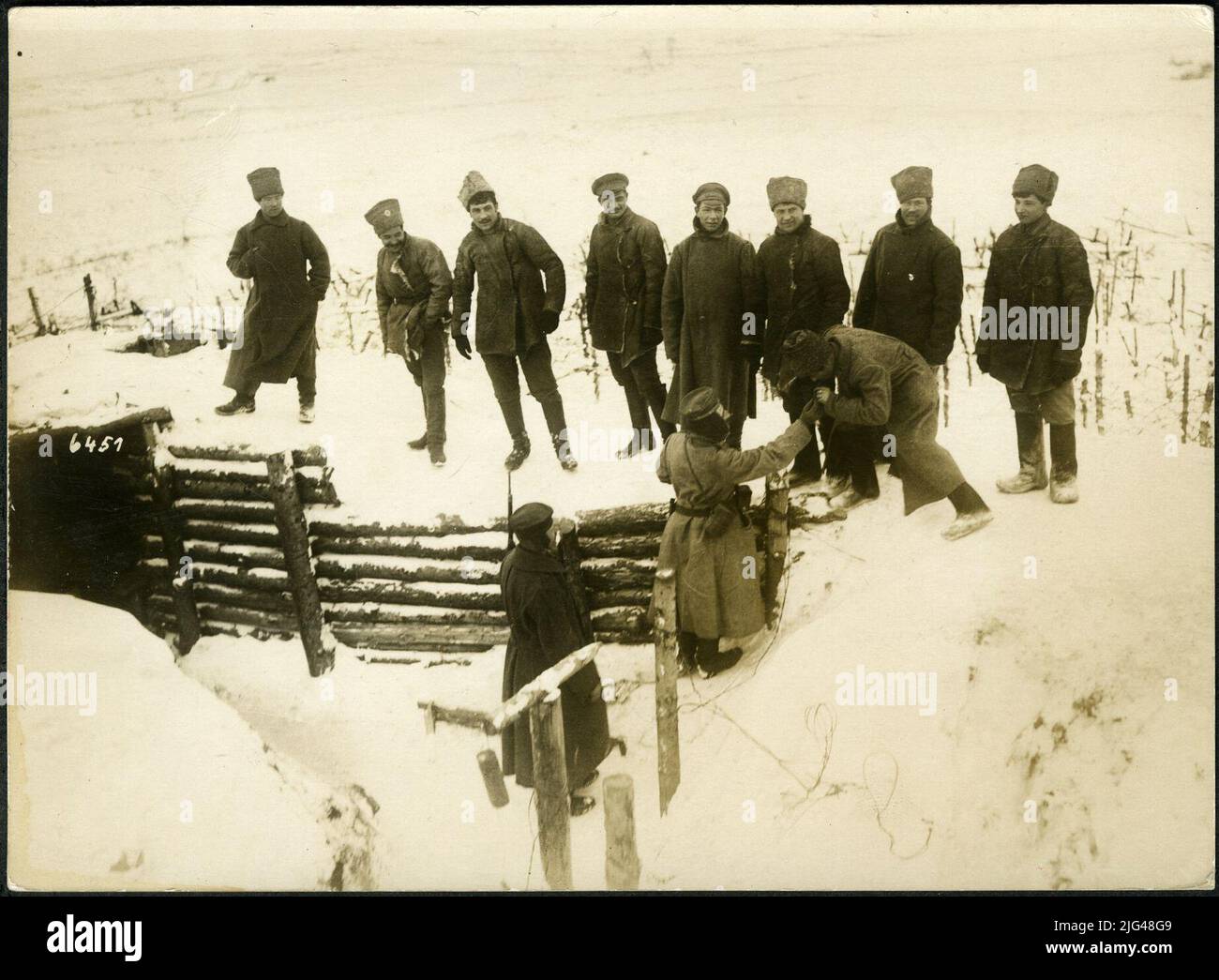 The ceasefire on the Eastern Front. Living and hustle and bustle ...