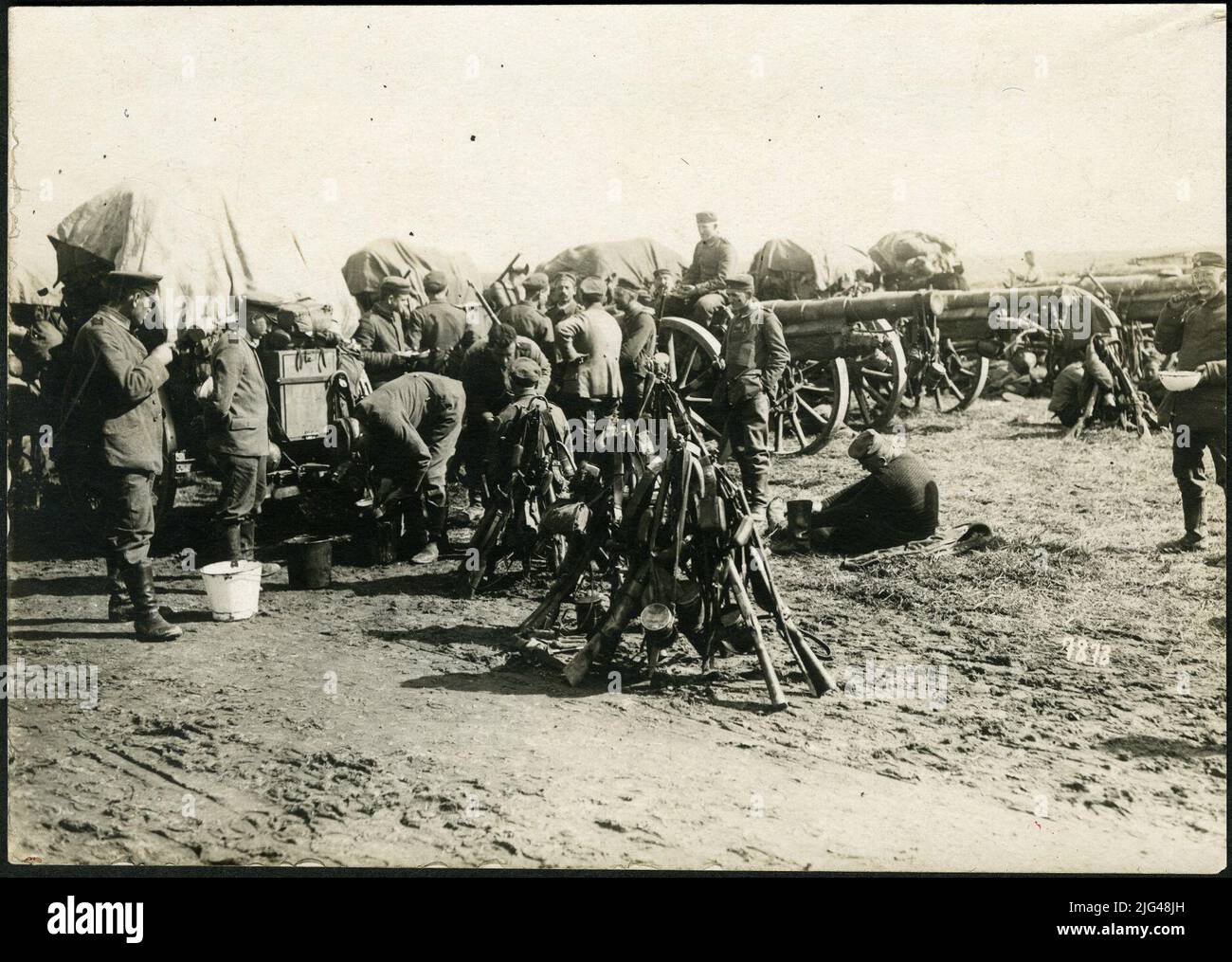 Battle of peronne hi-res stock photography and images - Alamy