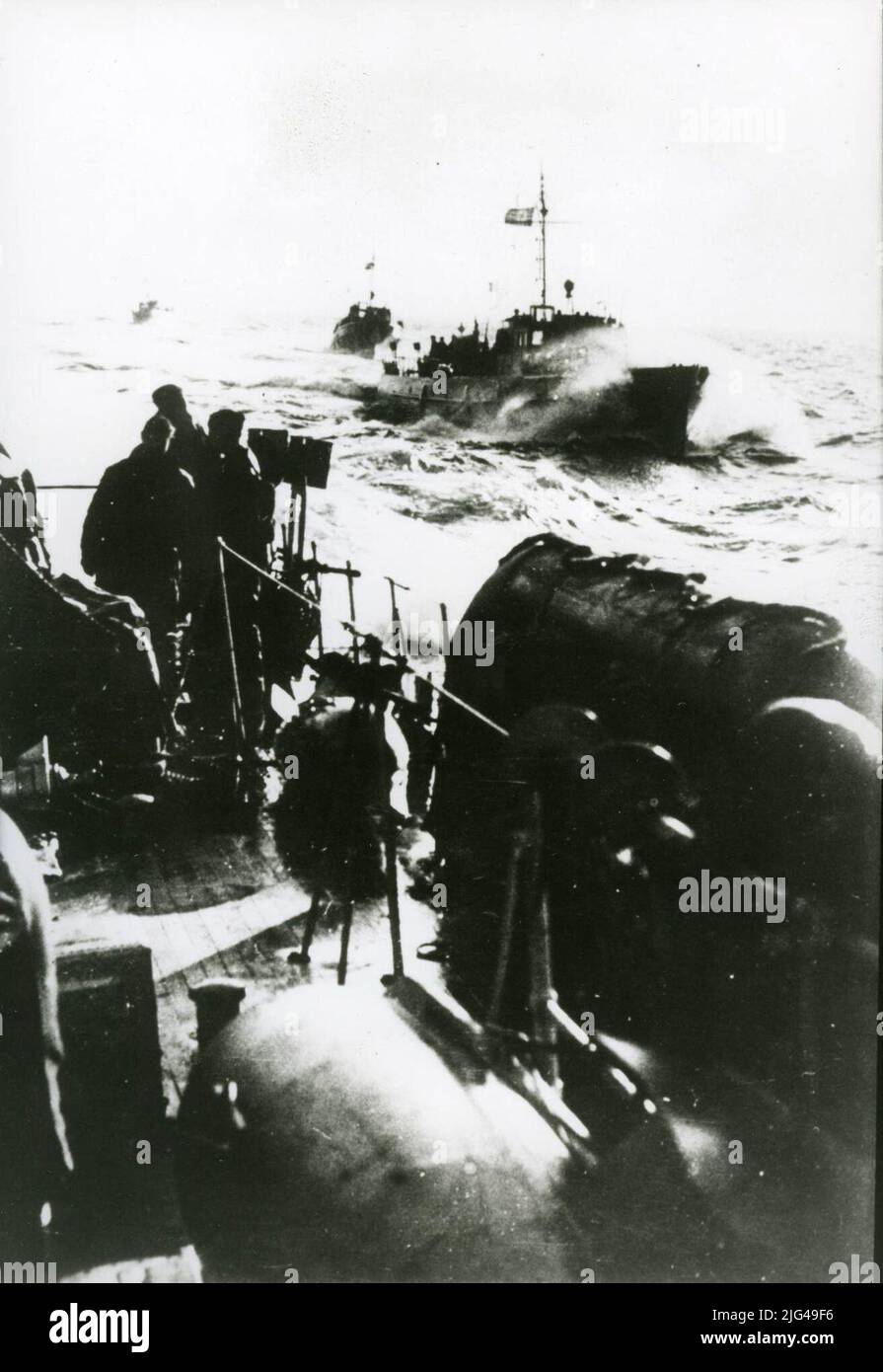 Boat photography of the Spanish sailors in La DA, 1942. Photography of ...