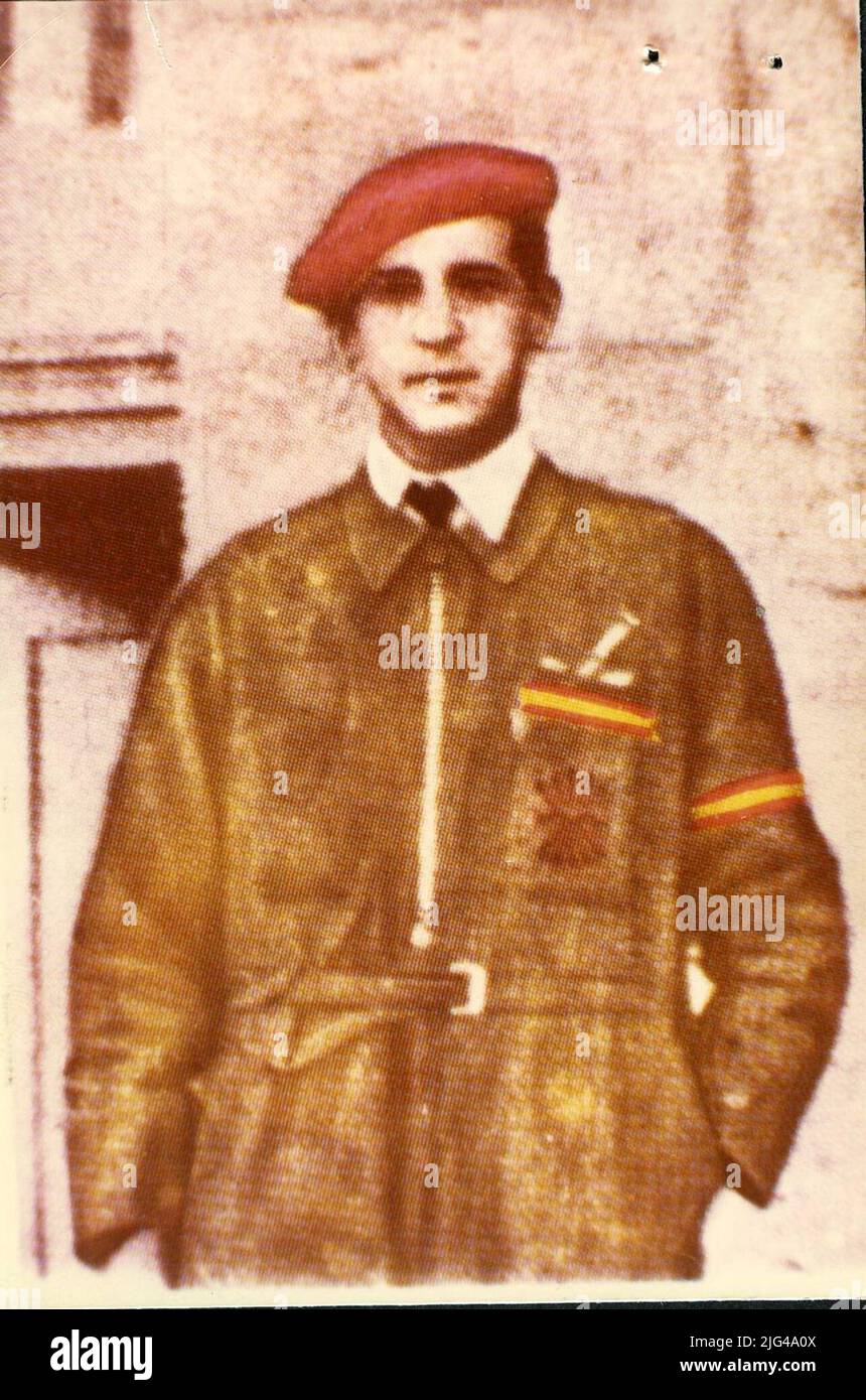 Falangista hi-res stock photography and images - Alamy