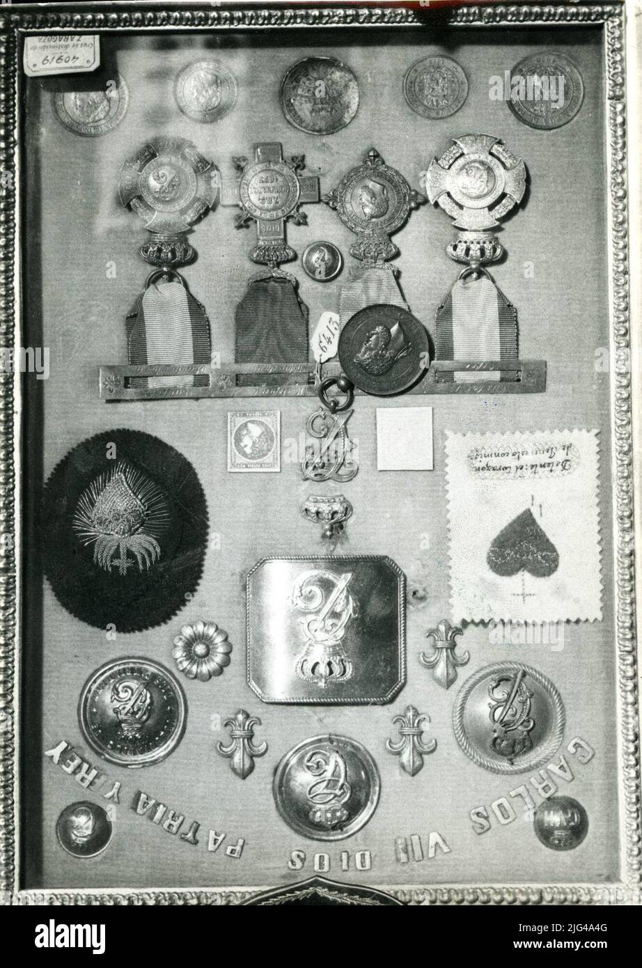 Photography of historical memories of Carlos VII, 1960. Characters ...