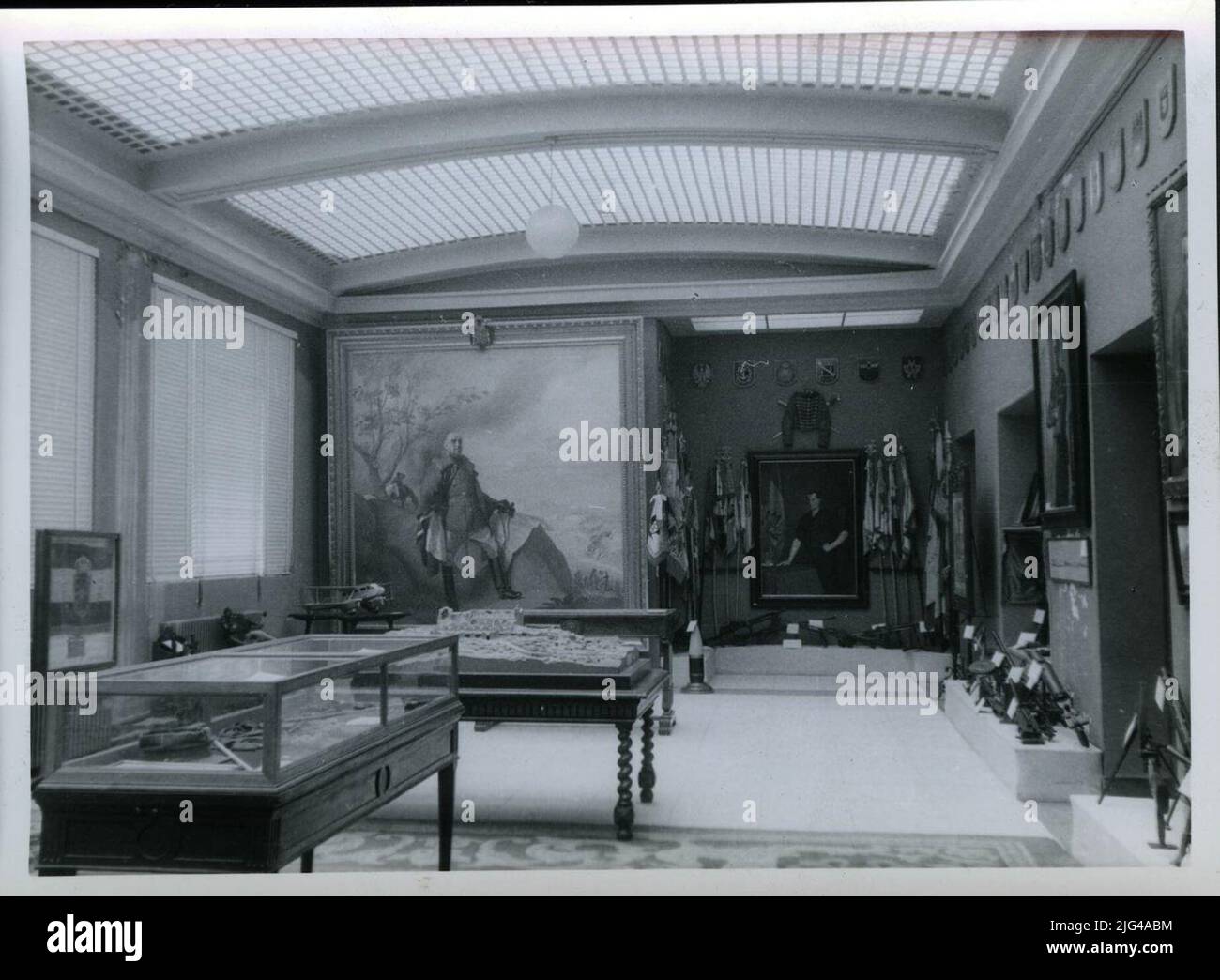 Photography. Sala of the Army Museum. CRUSADE. Civil War, 1940 ...