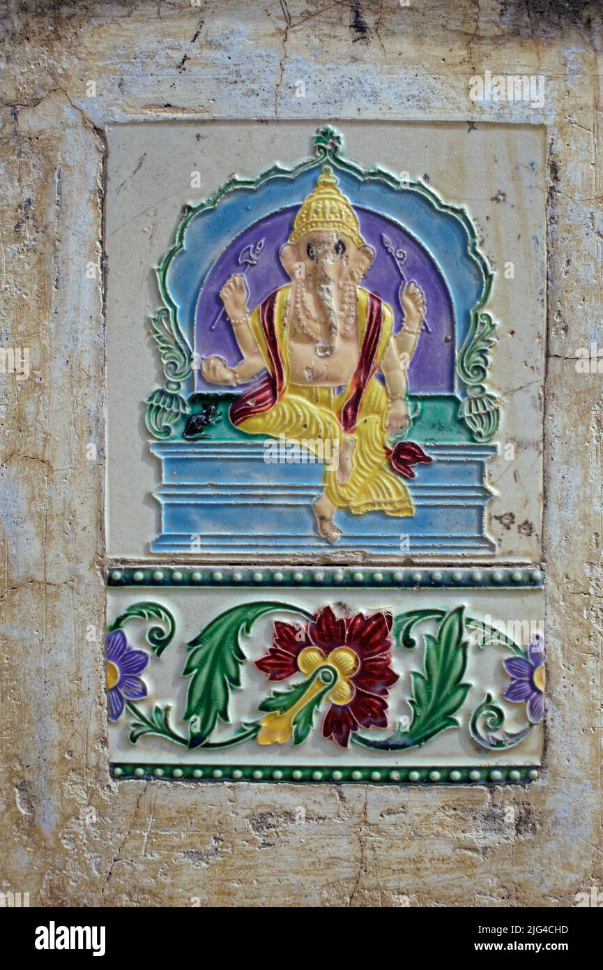 08 23 2008 Idol Of Lord Ganesh In Japanese Tile Painting Kaushambi 60km ...