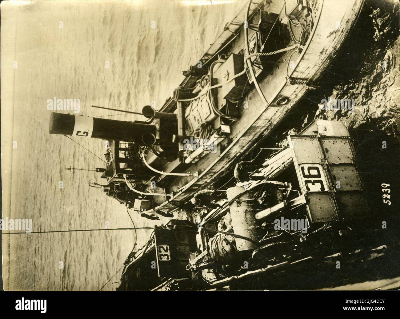 To occupy the island of Oesel. Discontinuation of troops in front of ...