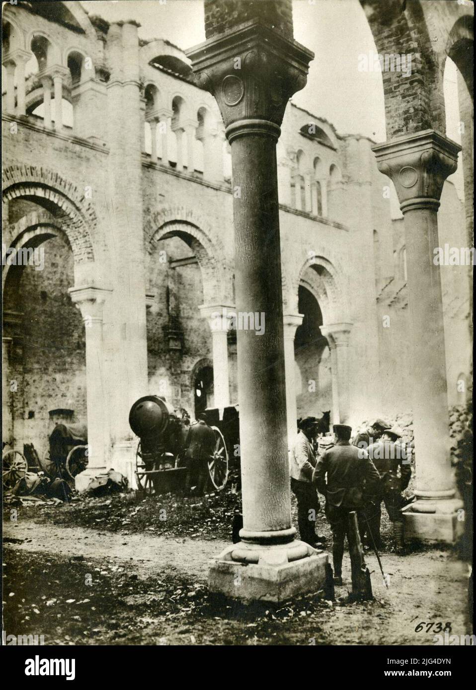 From the occupied Italy. WHAFT REPORT in a former monastery in Vittorio ...