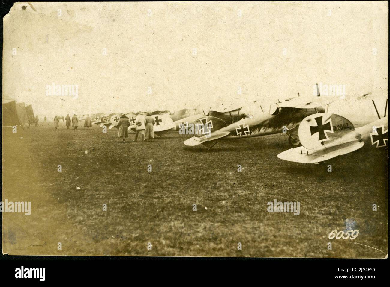 Neutral military attaches when visiting a combat relay on the German ...