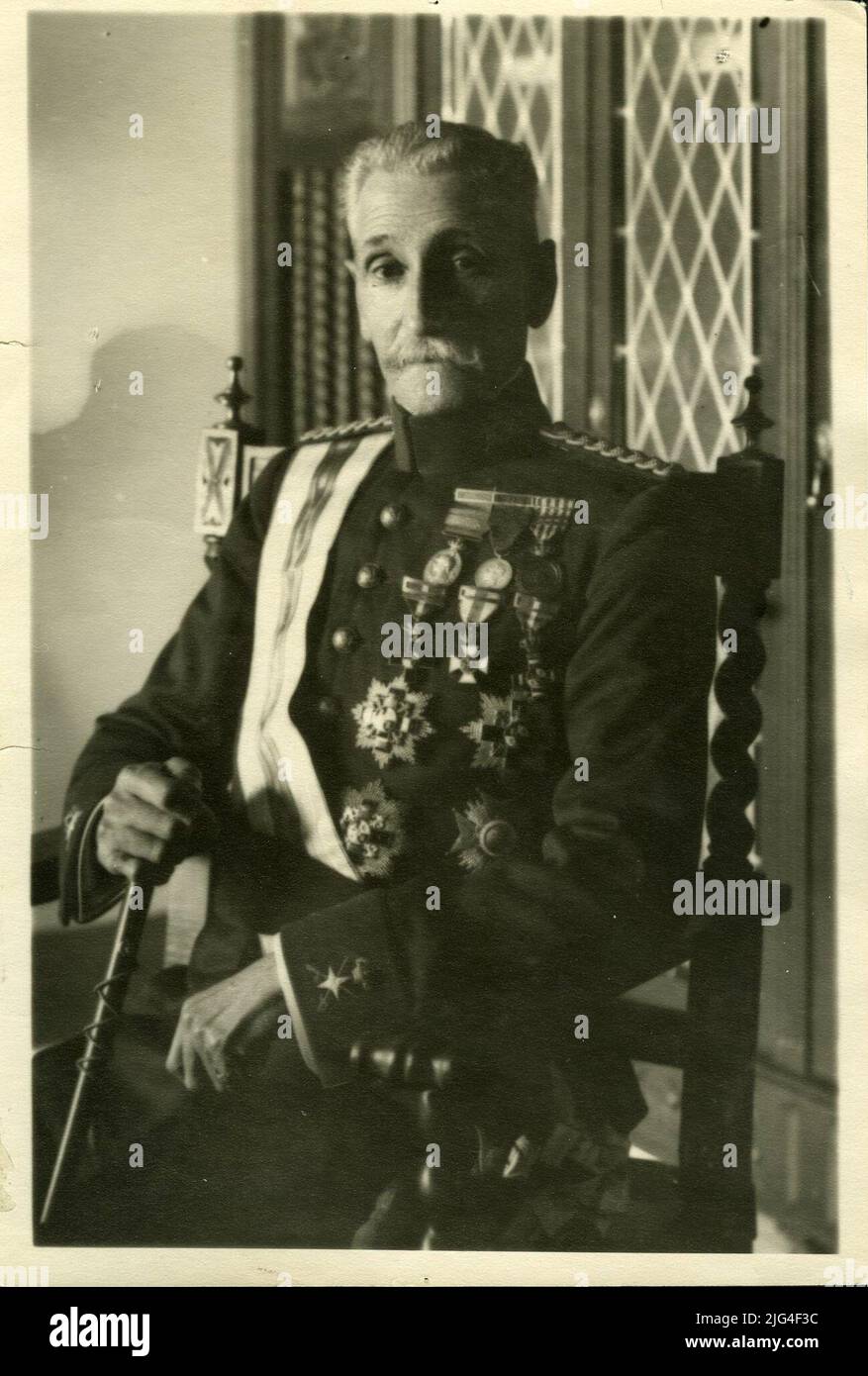 Gral portrait. Mr. Juan de Micheo y Azúa, 1940. Sedient portrait of the ...