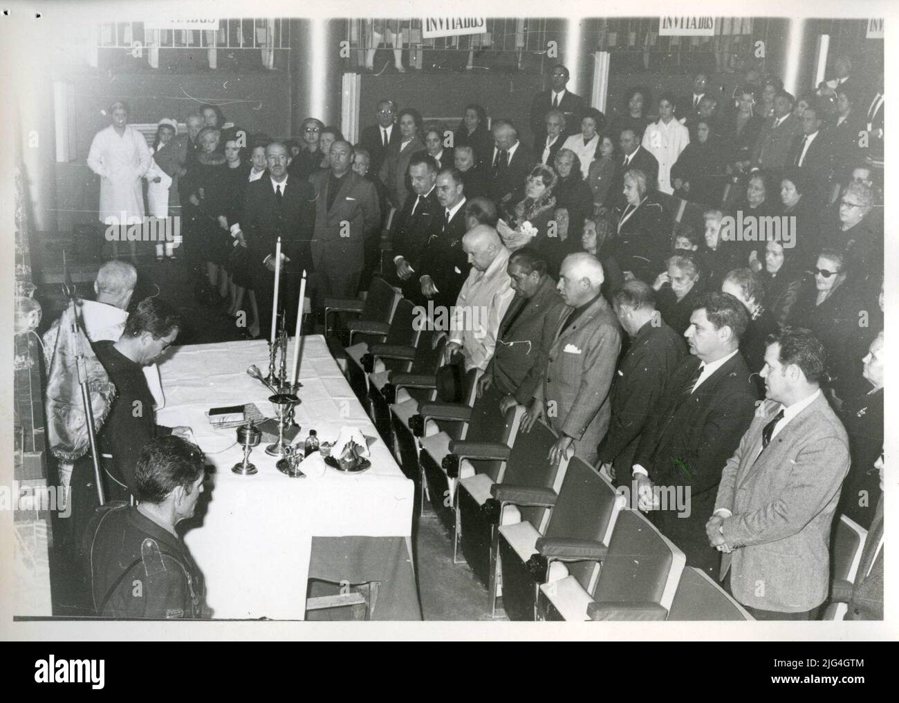 [Religious act held on May 5, 1968]. 9/15 Stock Photo - Alamy