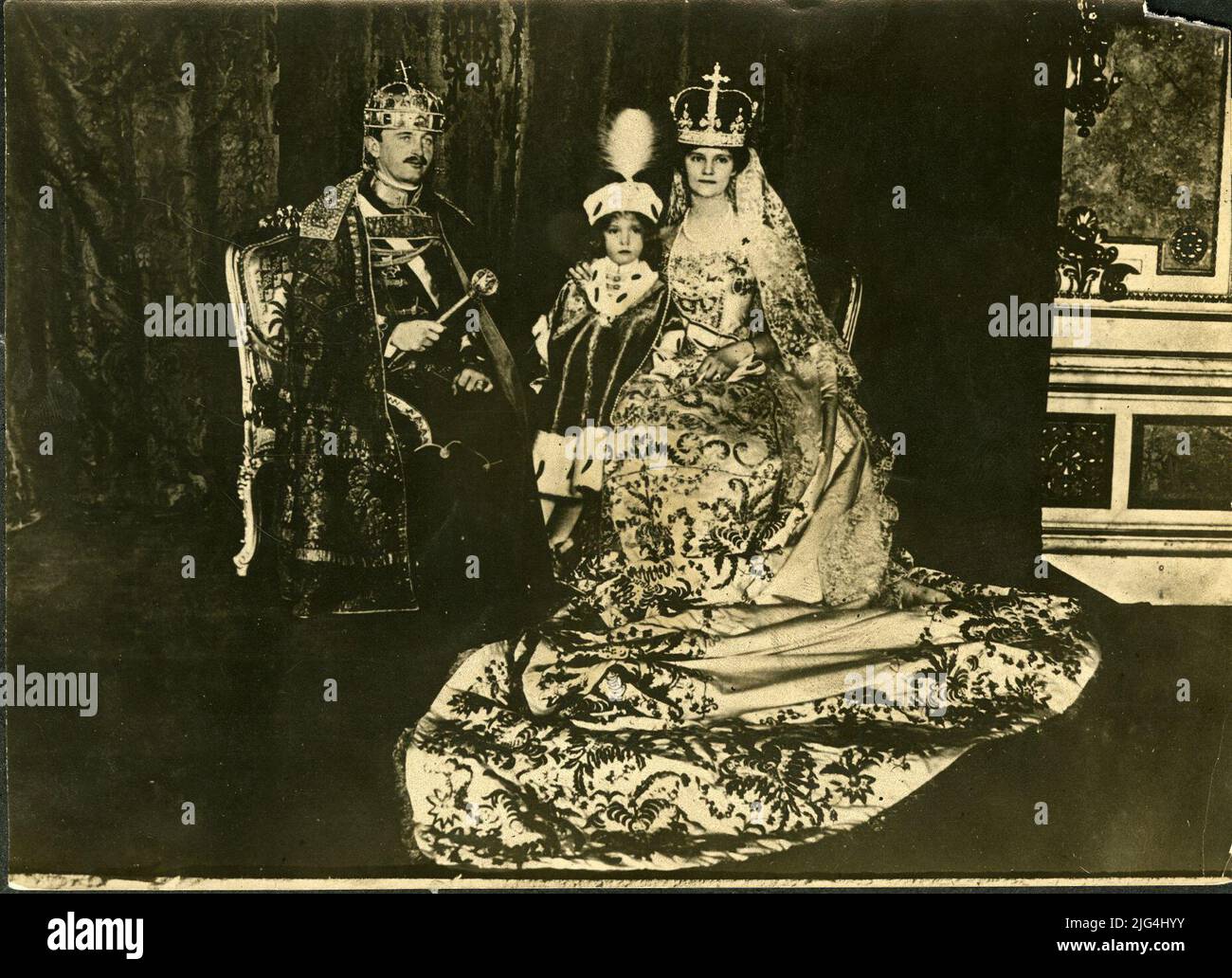 On the royal crowning of Budapest: The Hungarian royal couple with the ...