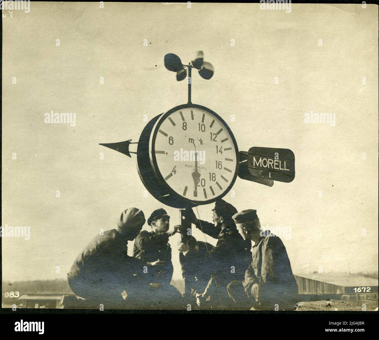 Installation of a wind knife to determine the wind speed, so -called ...